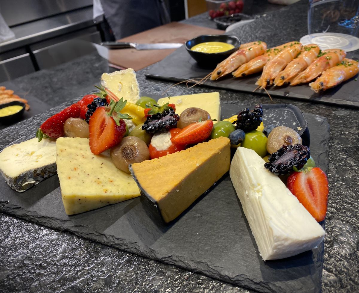 Own Board / Own Value Hampers – DN1 Delicatessen & Dining